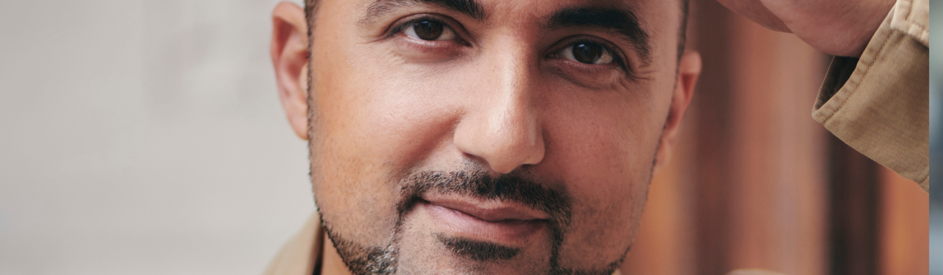 Özcan Akyol 'Eus'
